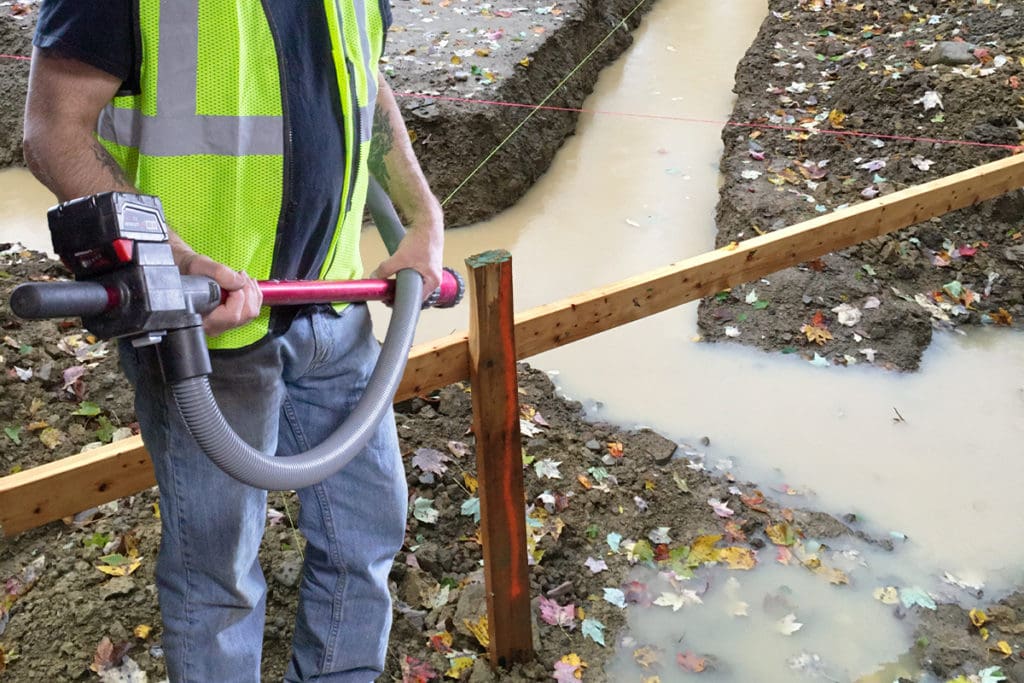 Reed’s NEW PUMP STICK® CORDLESS WATER TRANSFER PUMP - Sphere1